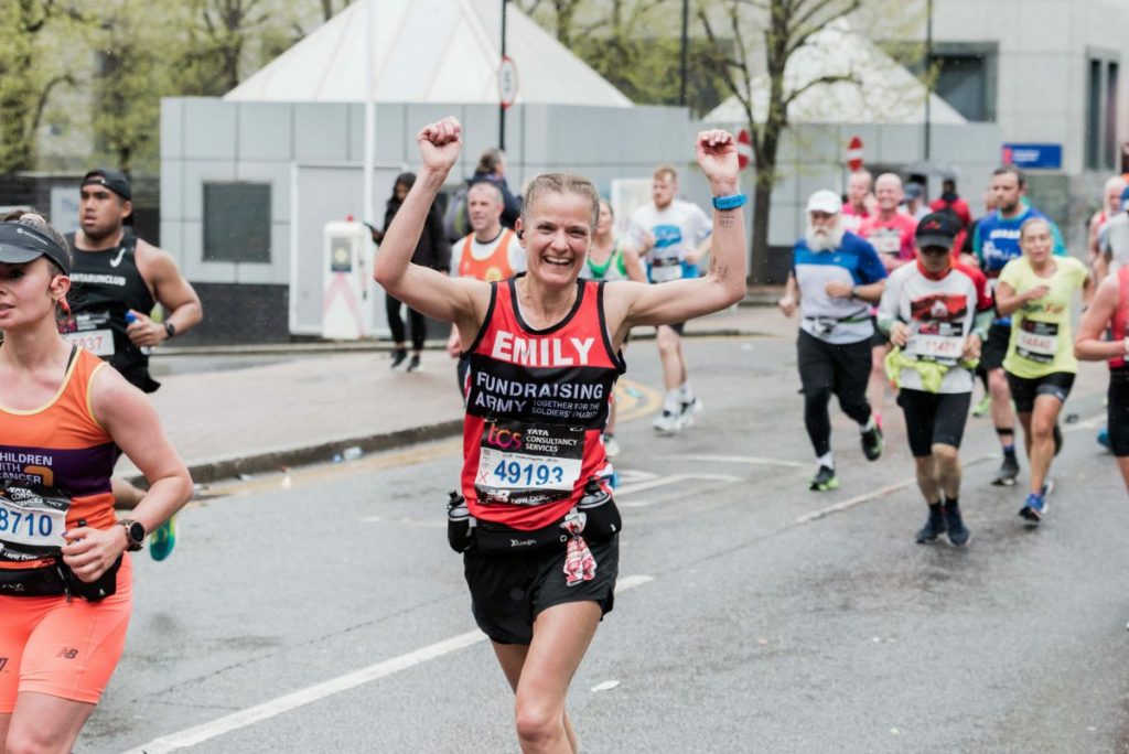 Record number run the London Marathon for Army families and veterans ...