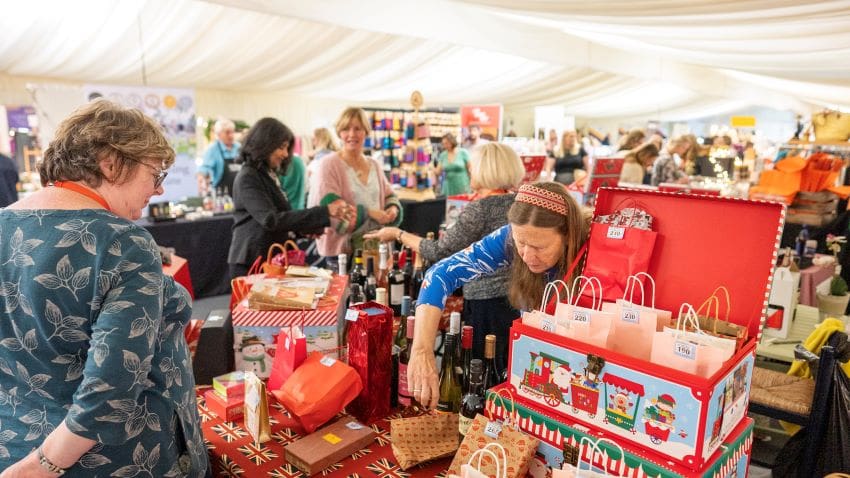 Early Early Xmas Fair raises thousands for the Army family - Army ...