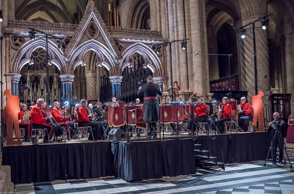 Durham Festival of Remembrance pays tribute to the fallen - Army ...